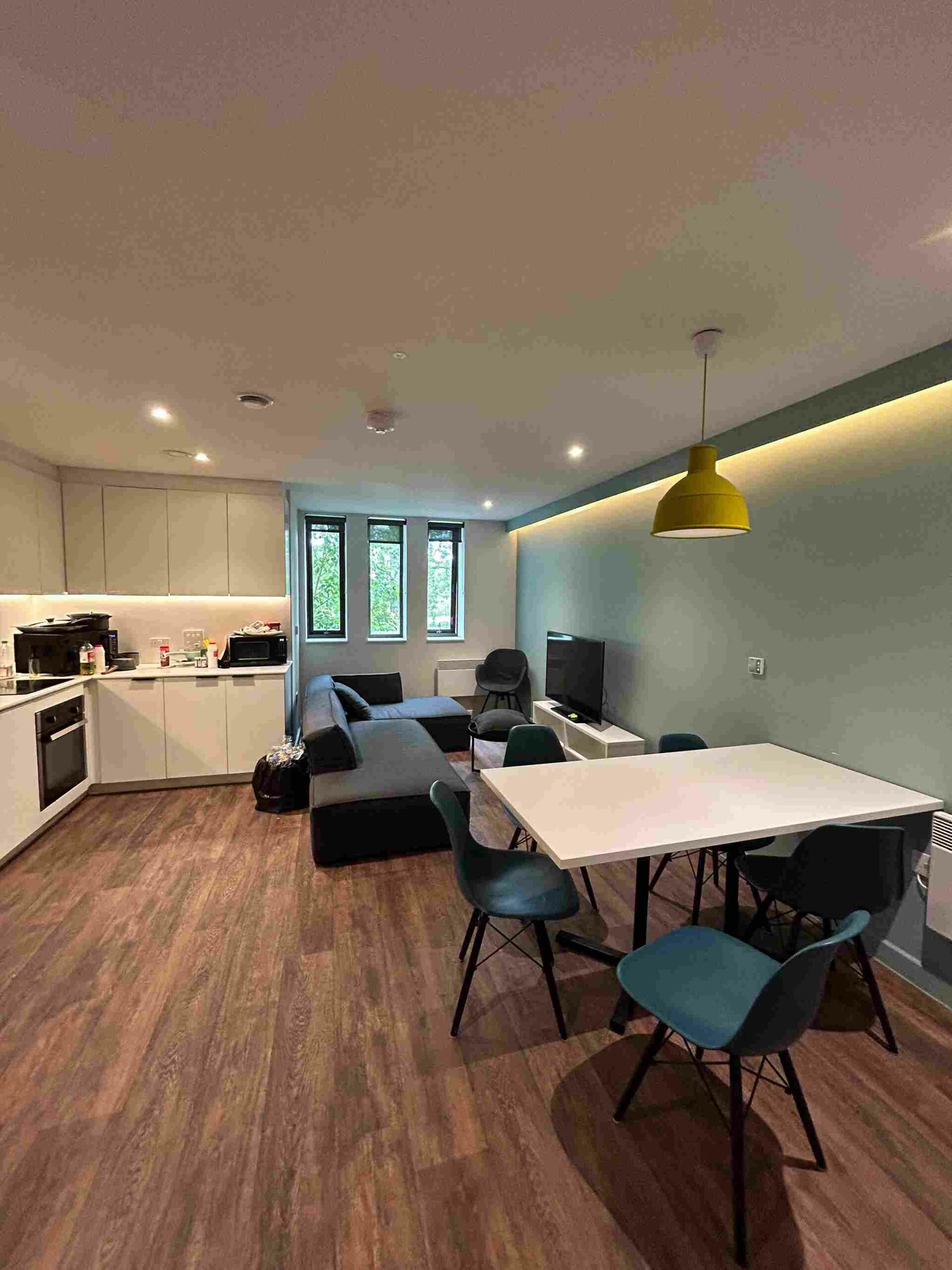 Oxford International College: Reviews, Rankings, Fees, And More